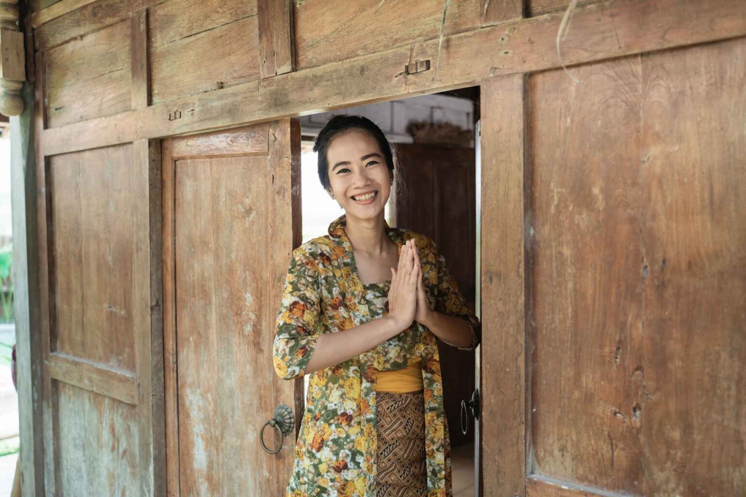 100 Easy-to-Learn Bisaya Words for Tourists